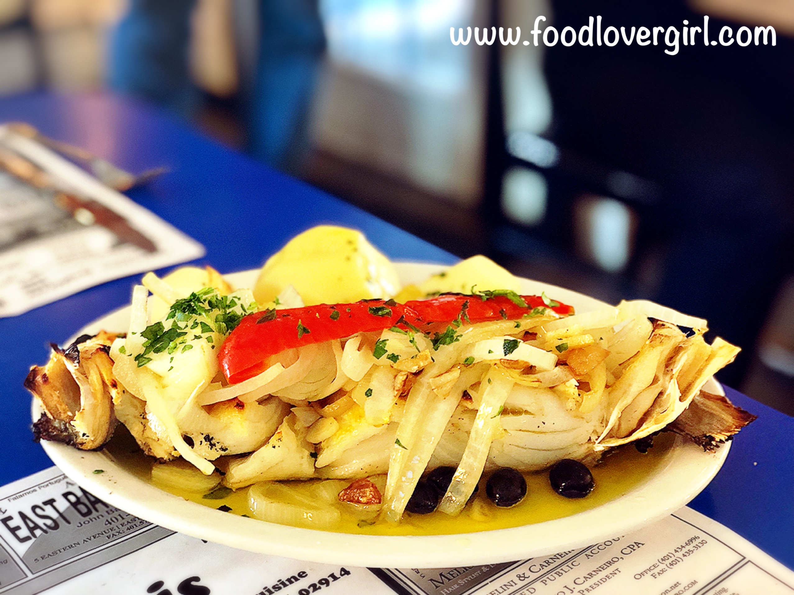 O Dinis Restaurant Food Lover Girl